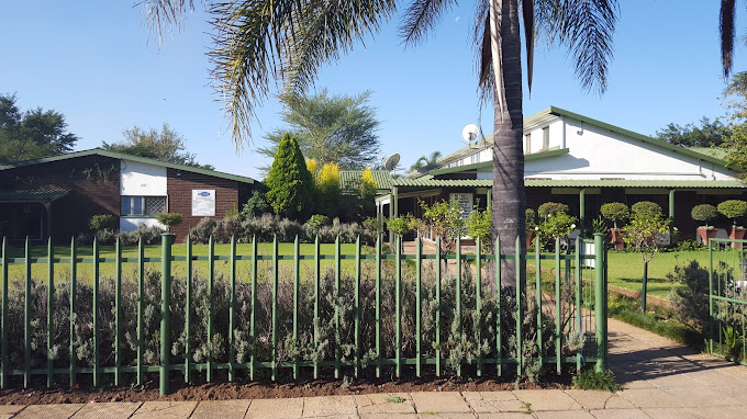 Fourie Jan & Partner - Medcall